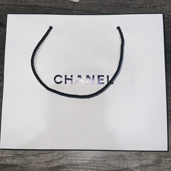 CHANEL | Accents | Chanel Shopping Gift Bag | Poshmark